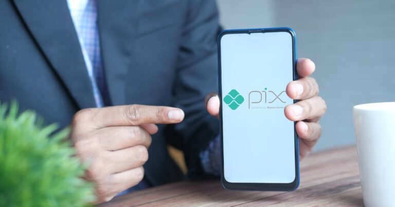 Pix key: ¿qué es y cómo funciona? Descubra cómo registrarse